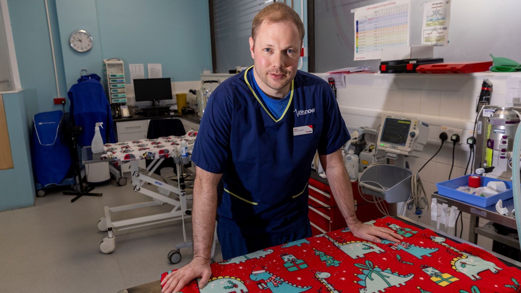 A day in the life of a Glasgow emergency vet at Christmas - Vets Now Jobs